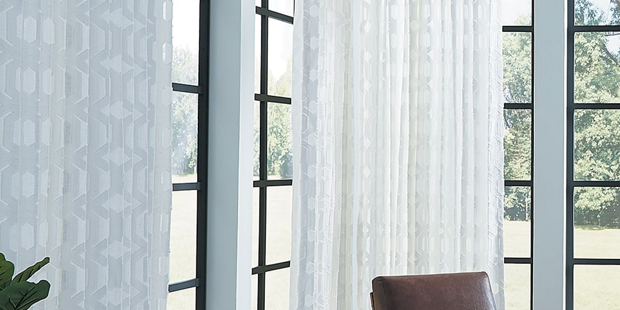 Custom Drapery | Designer Drapes | Hunter Douglas