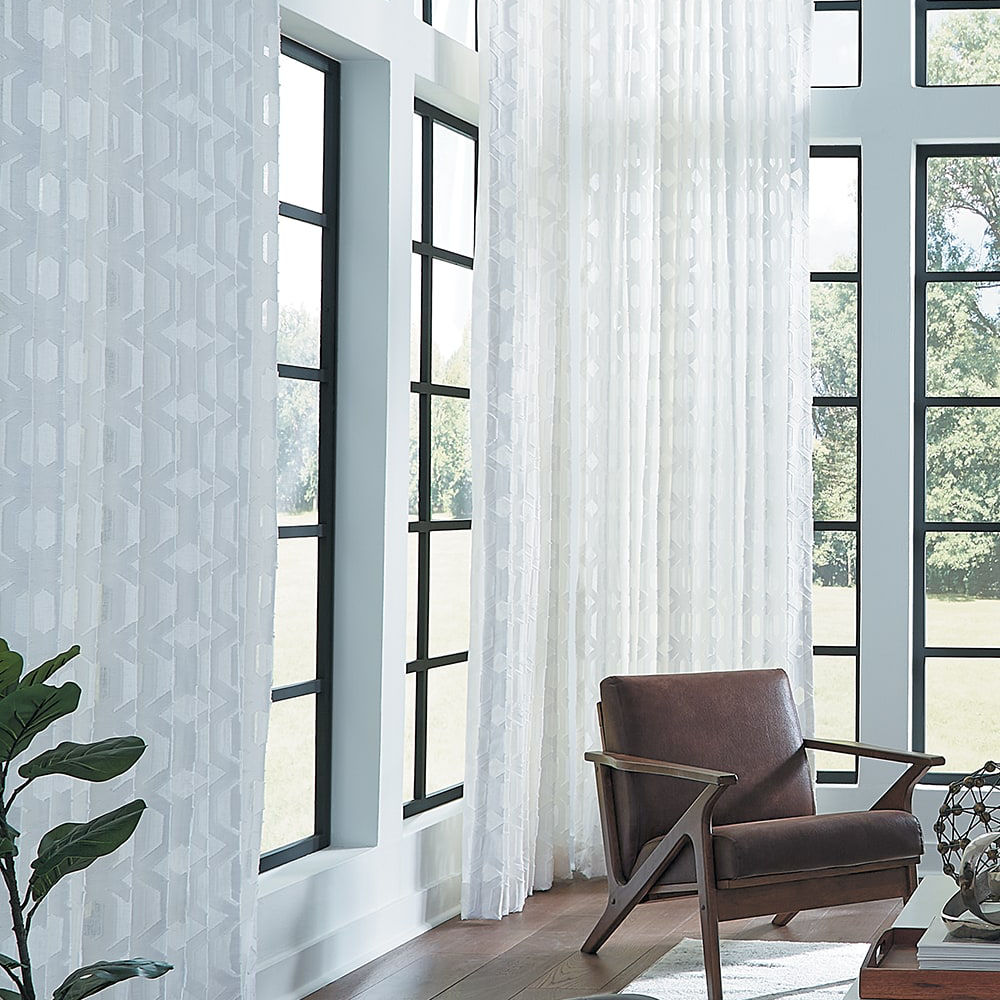 Custom Drapery | Designer Drapes | Hunter Douglas